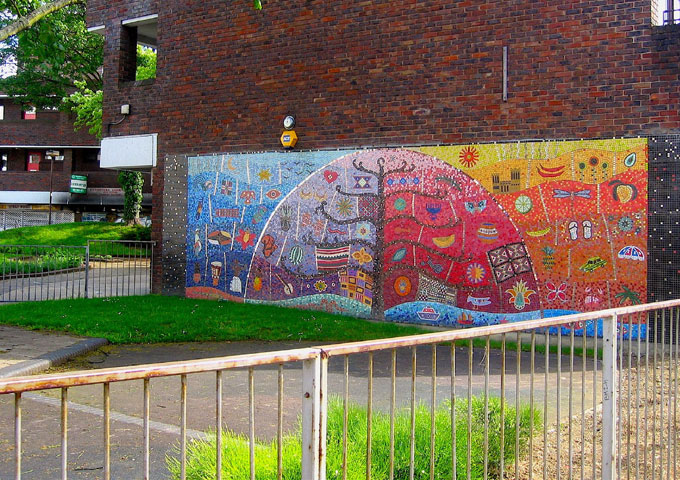 Caraf Centre – London UK | Silver Mosaics